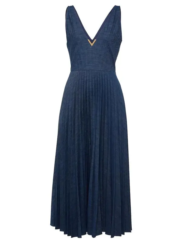 Valentino Garavani Vgold Plissé Chambray Maxi Dress - Blue