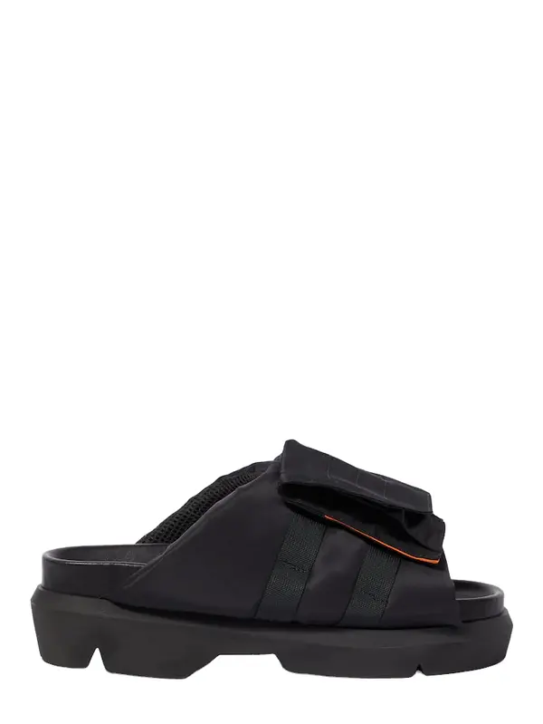 Sacai Pockets Slides - Black