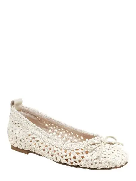 KELSI DAGGER BROOKLYN Frankie Flat - Shell Crochet