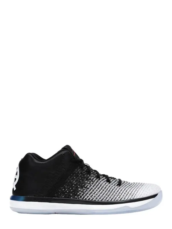 JORDAN Xxx1 Low Quai 54 Sneakers - White/black
