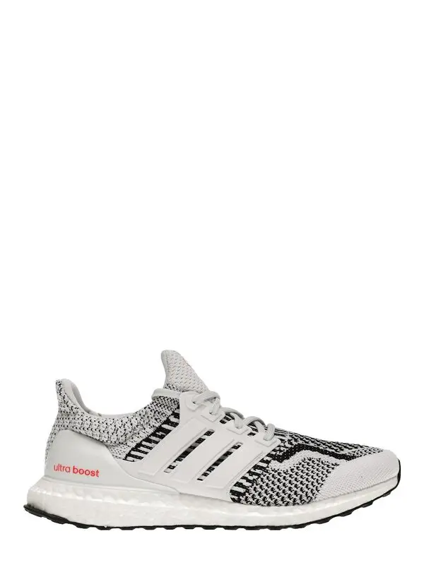 Adidas Ultra Boost Dna 5.0 Zebrain - Cloud White/core Black
