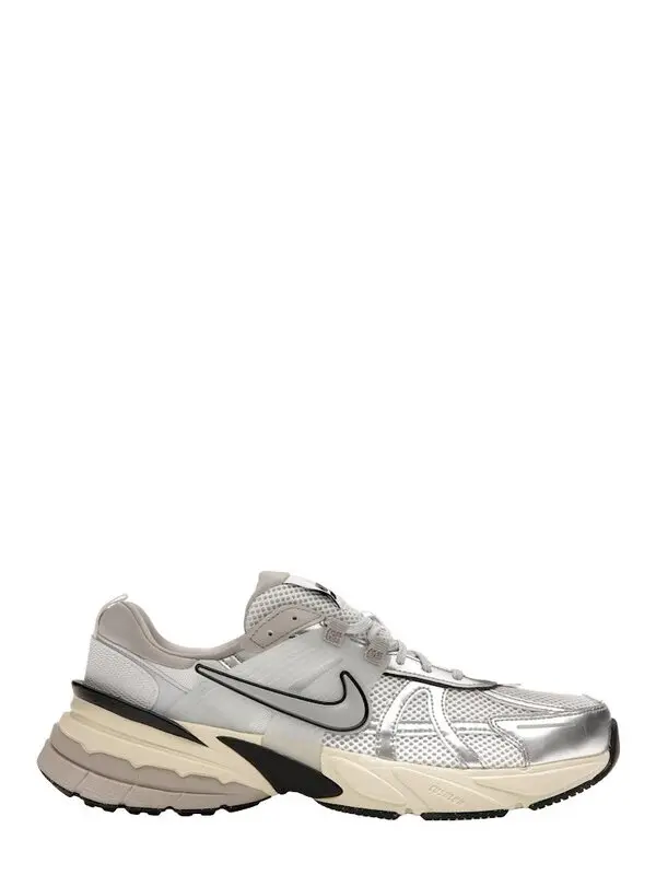 Nike V2k Run Sneakers - Summit White/metallic Silver
