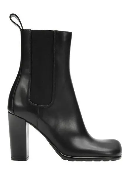 Bottega Veneta Storm Moulded Toe Leather Chelsea Boot - Black