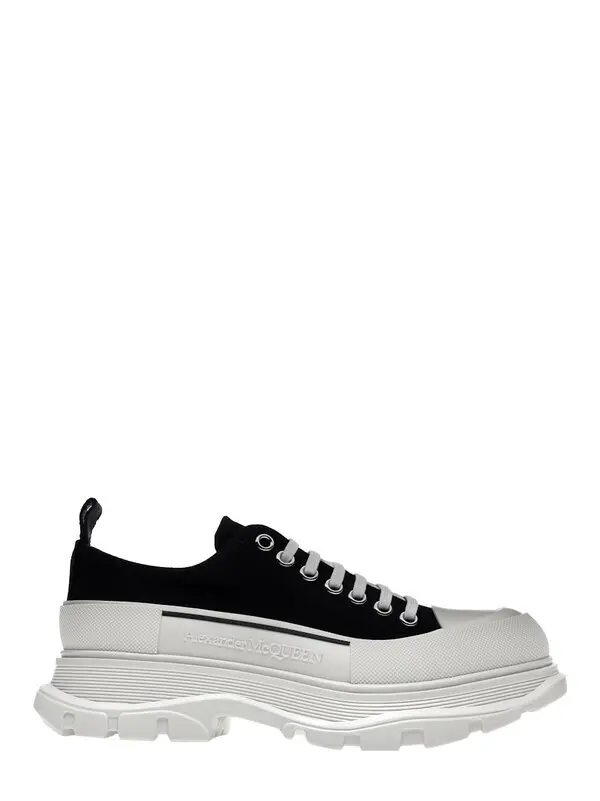 Alexander McQueen Tread Slick Low Lace Up Sneakers - Black/white