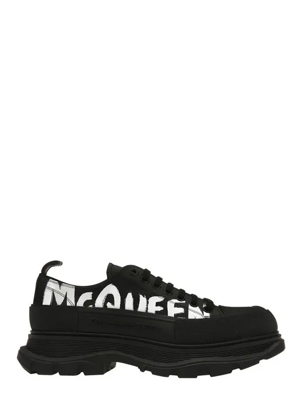 Alexander McQueen Tread Slick Low Lace Up Sneakers - Black/white