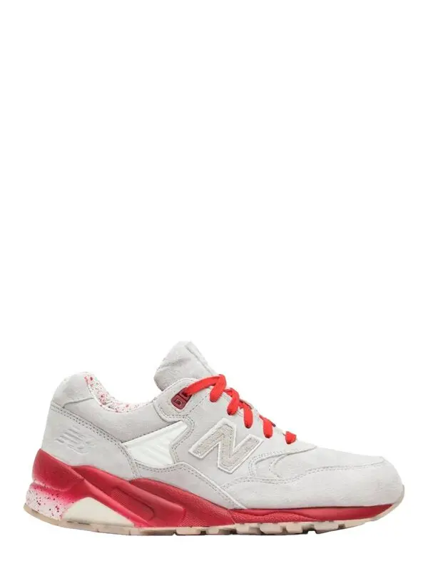 NEW BALANCE 580 Bait Storm Shadowin - White/arashikage Red