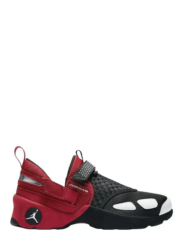 JORDAN Trunner Lx Sneakers - Black/white/gym Red