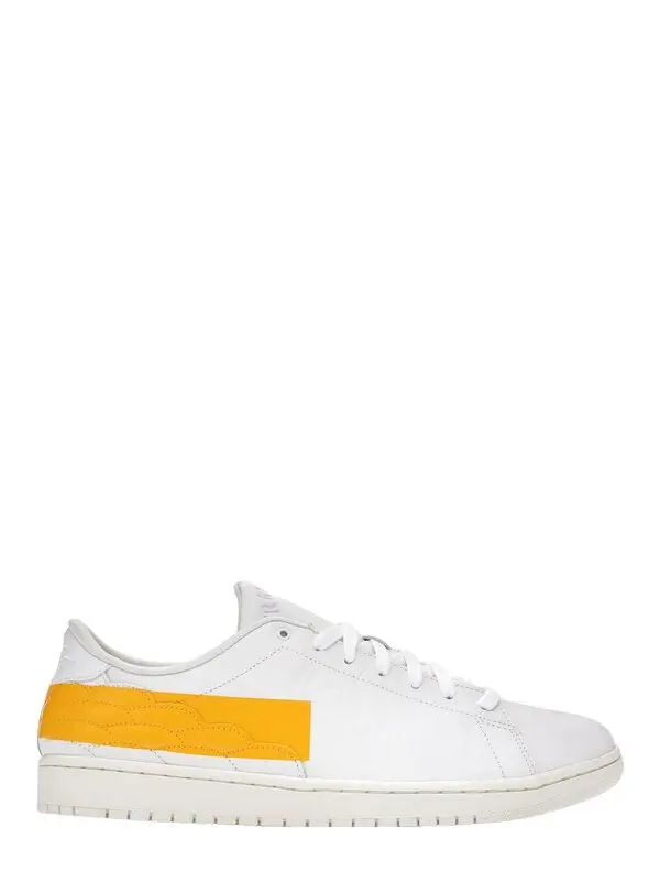 JORDAN 1 Centre Court Sneakers - White/university Gold