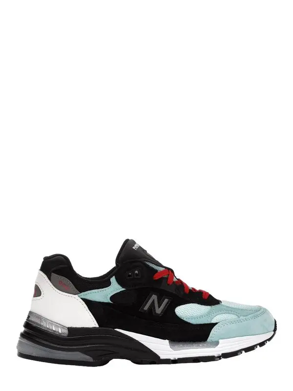 NEW BALANCE 992 Nice Kicks Amoeba Musicin Sneaker - Black/light Blue
