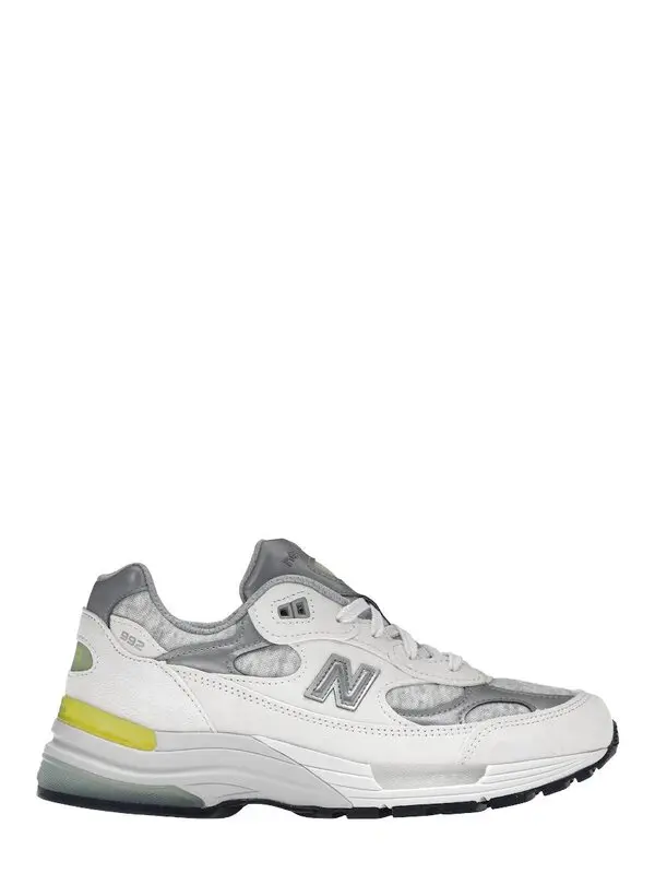 NEW BALANCE 992 Miusa Sneakers - White/cyclone
