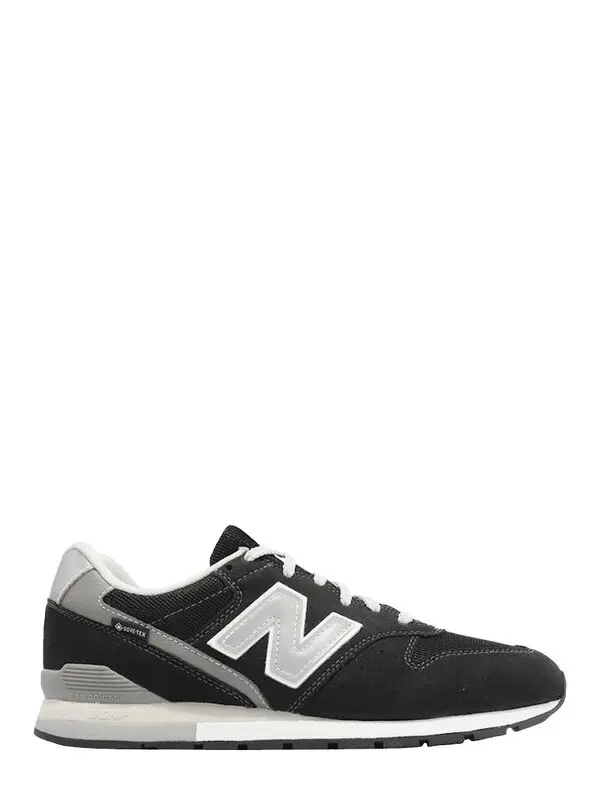 NEW BALANCE 996 Goretex Sneakers - Black/metallic Silver