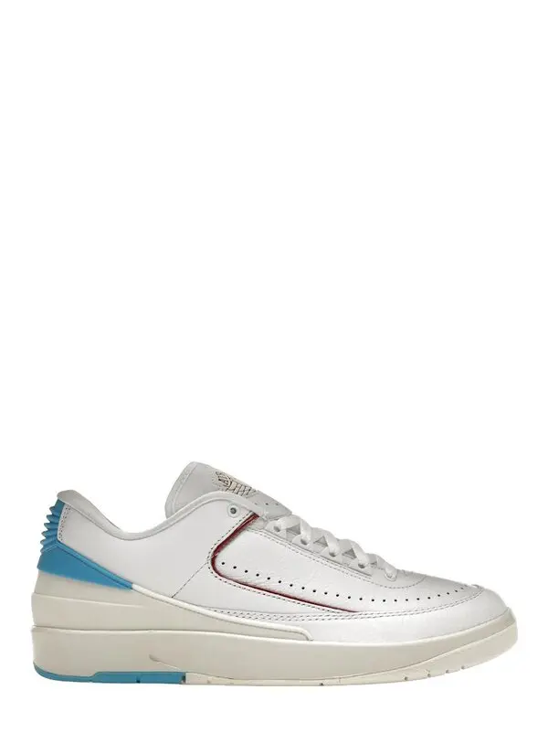 JORDAN 2 Retro Low Nc To Chi - White/gym Red/dark Powder Blue