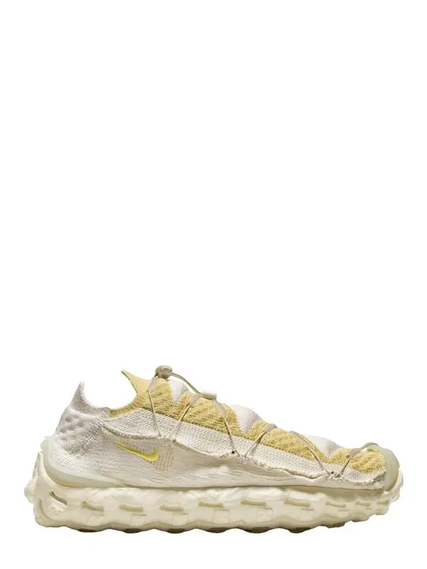 Nike Ispa Mindbody Sneakers - Light Cream/saturn Gold/coconut Milk