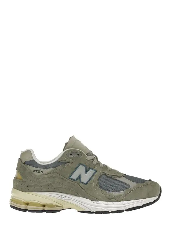 NEW BALANCE 2002r Protection Pack Sneakers - Mirage Grey/trooper