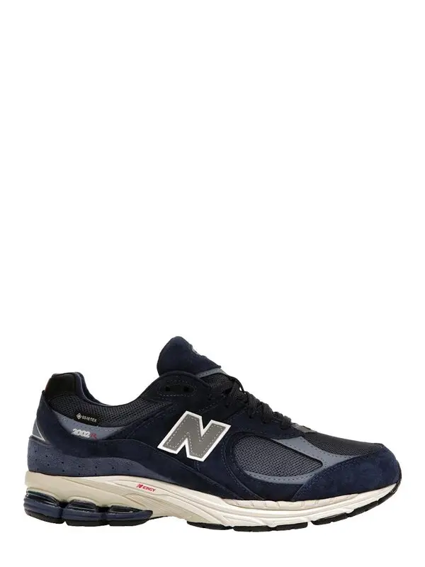 NEW BALANCE 2002r Gore-tex Sneakers - Nb Navy Blue/arctic Grey/vintage Indigo
