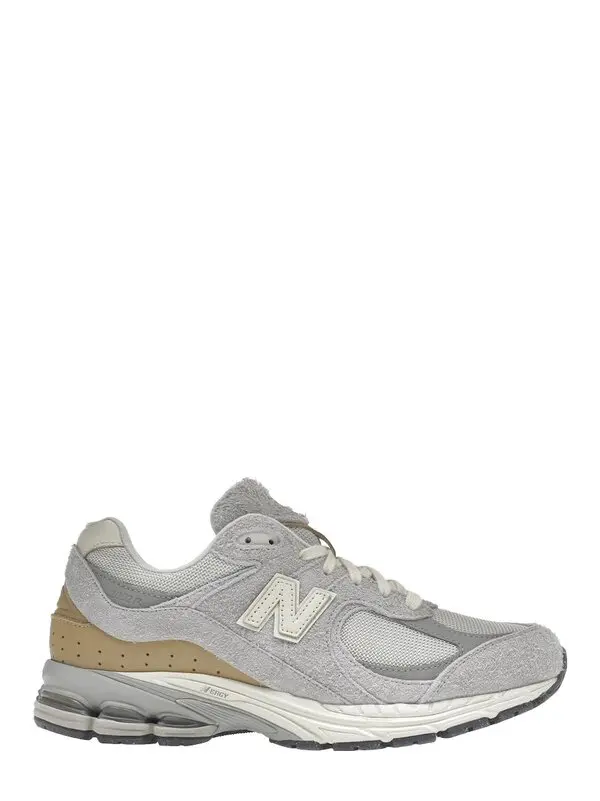 NEW BALANCE 2002r Sneakers - Rain Cloud/angora/sweet Caramel