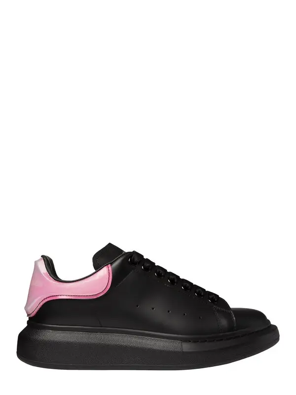 Alexander McQueen Oversized Sneakers - Black