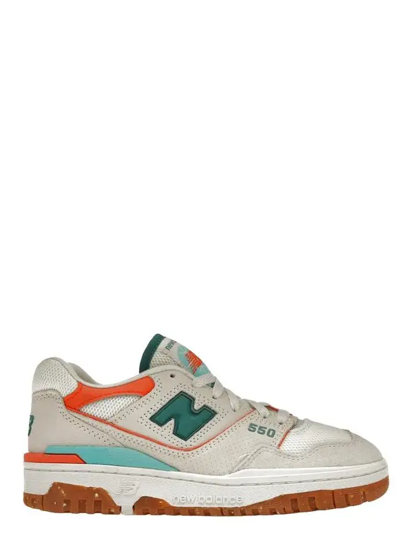 NEW BALANCE 550 Sneakers - Sea Salt/verdigris/poppy
