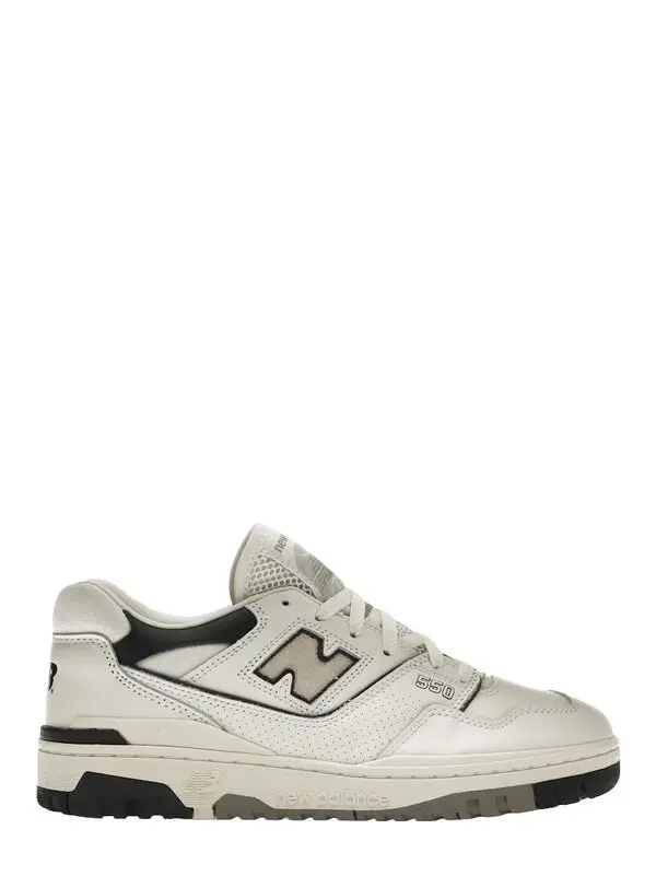 NEW BALANCE 550 Sneakers - Sea Salt/cream/black