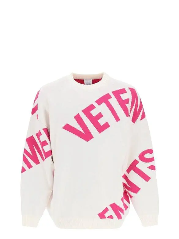 Vetements Allover Maxi Logo Crew Sweat - White/pink
