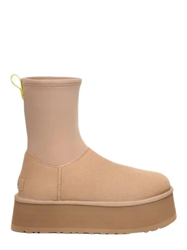 UGG Classic Dipper Boot - Sand
