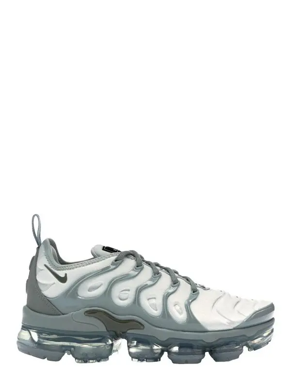 Nike Air Vapormax Plus Sneakers - Light Silver/medium Olive/mica Green