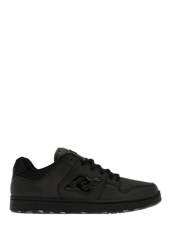 DC SHOES Low Top Sneakers - Black