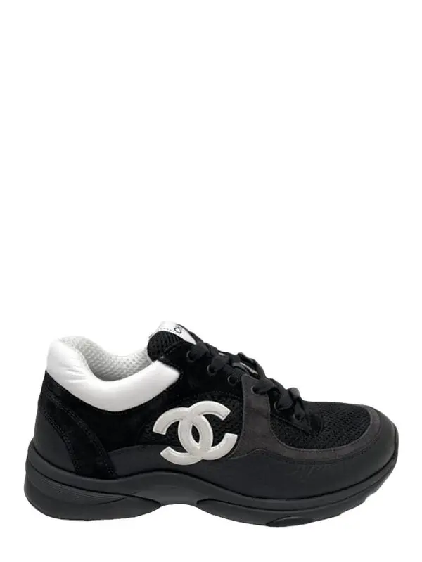 Chanel Low Top Trainer - Black/white
