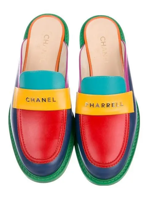 Chanel Mules - Multi/colored