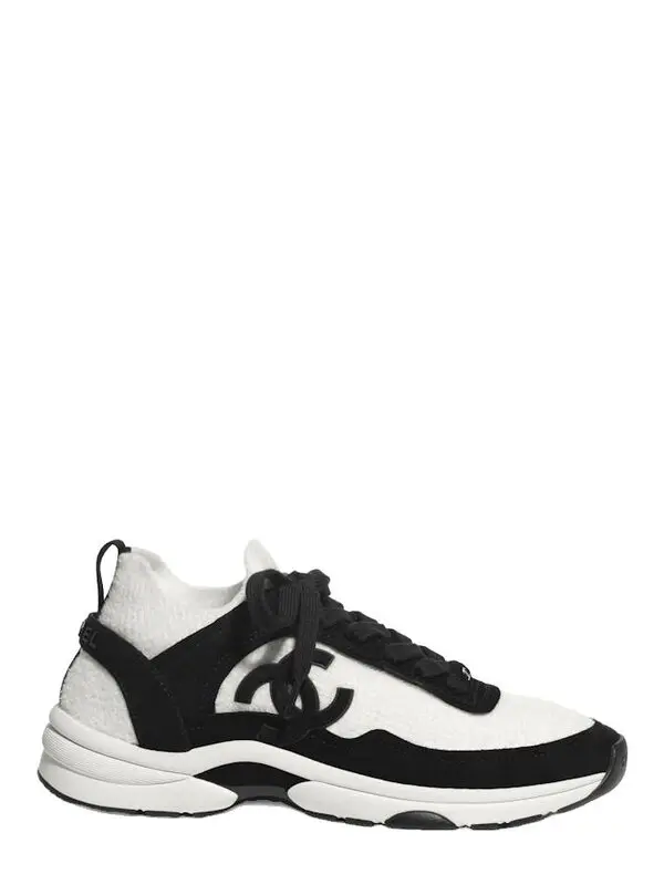 Chanel Low Top Trainer - White/black