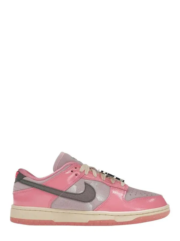 Nike Dunk Low Lx Barbie Sneakers - Pink Foam/pale Vanilla/black