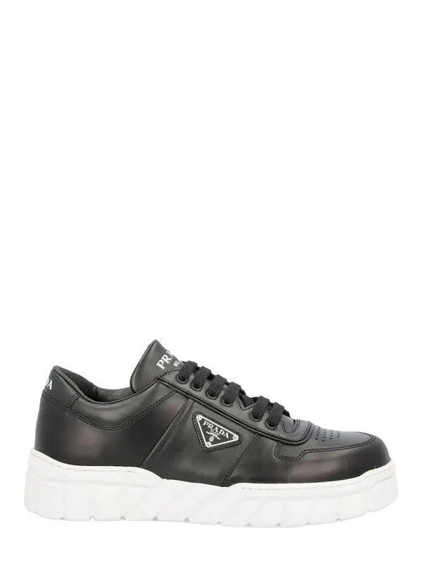 Prada Logo Plaque Lace-up Sneakers - Black/white