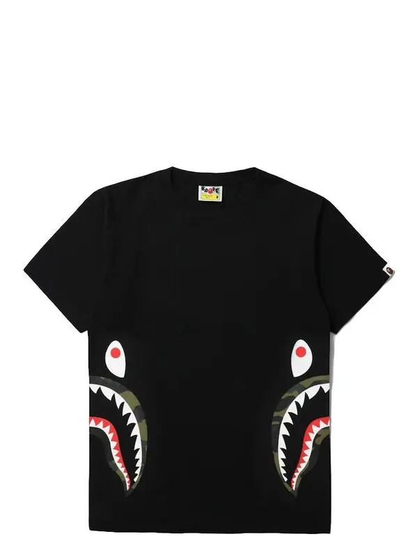 A BATHING APE 1st Camo Side Shark Tee Shirt - Black/green