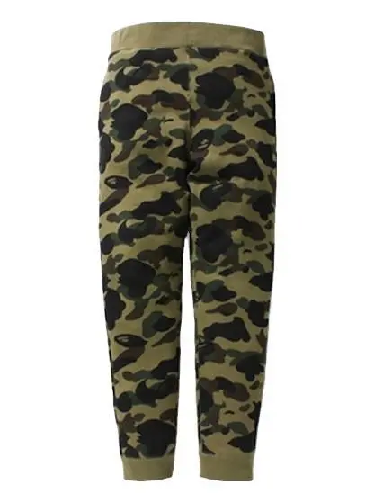 A BATHING APE 1st Camo Slim Sweat Pants - Green