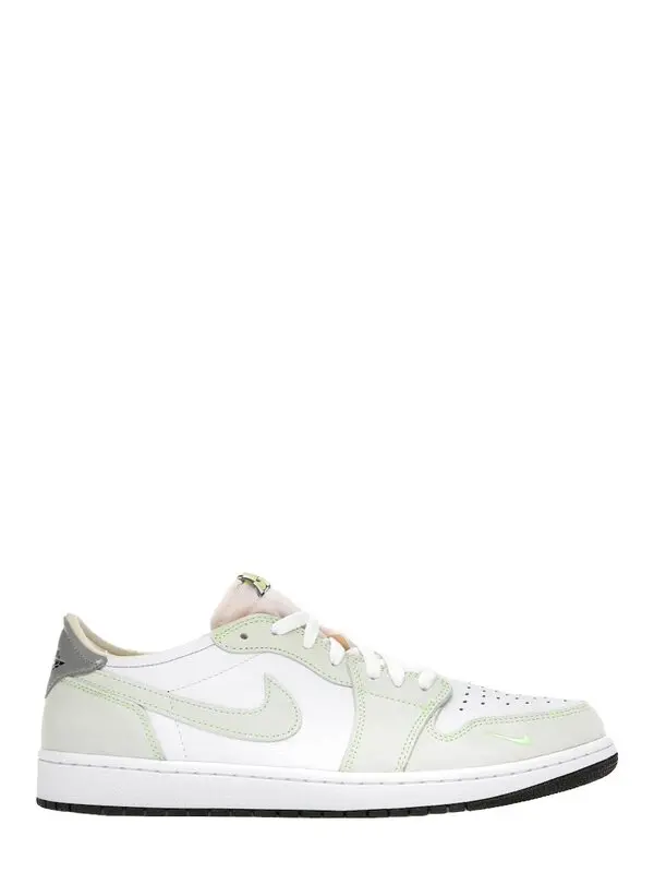JORDAN 1 Retro Low Sneakers - White/ghost Green/black