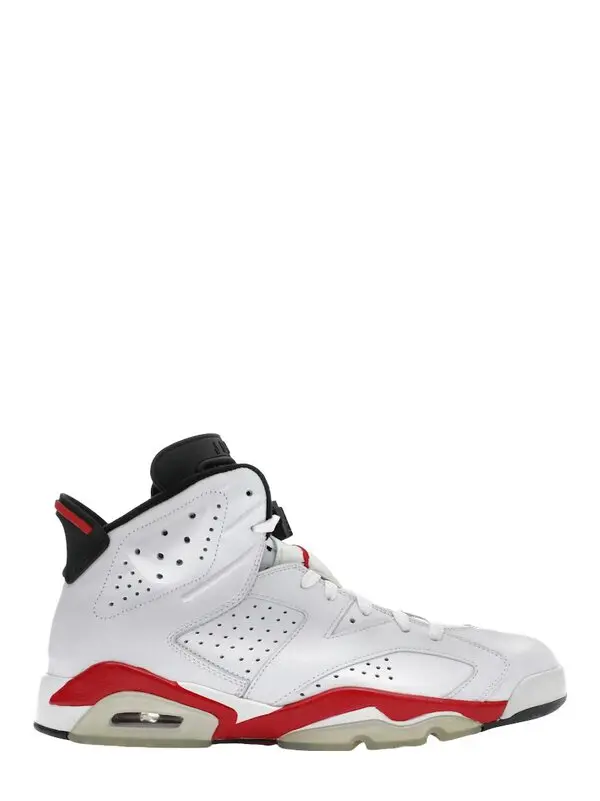 JORDAN 6 Retro Bulls Sneakers - White/varsity Red/black