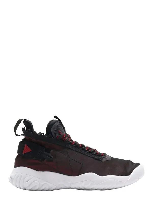 JORDAN Proto React Sneakers - University Red/black