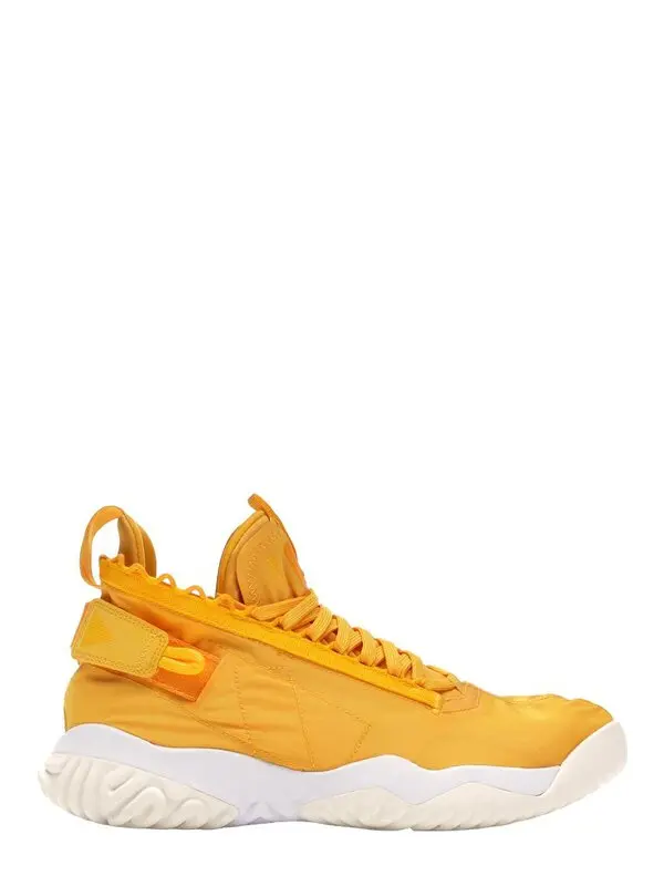 JORDAN Proto Reactin Sneakers - University Gold/white