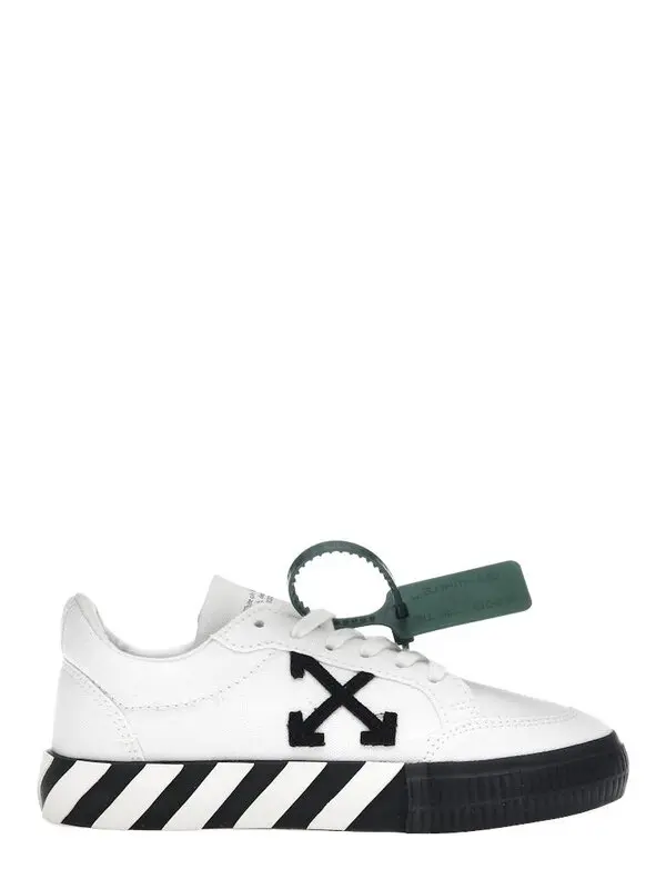 Off-White Vulc Low Canvas Sneakers - Black/white