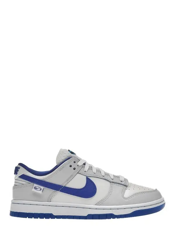 Nike Dunk Low Worldwide Sneakers - White/royal Blue/light Grey
