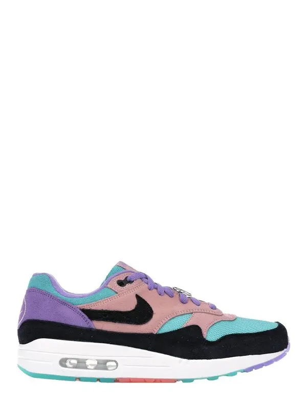 Nike Air Max 1 Sneakers - Space Purple/black/bleached Coral