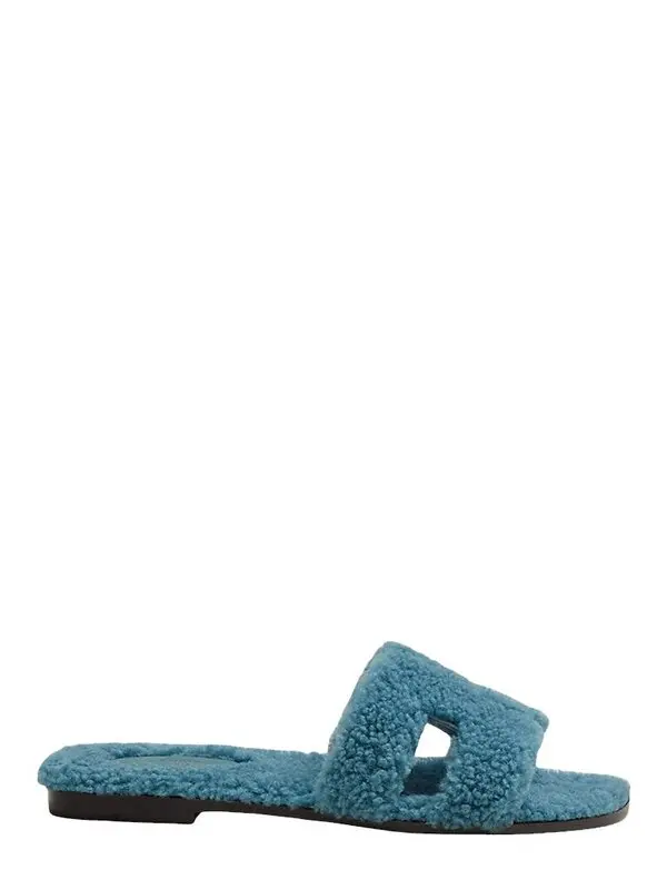 Hermès Oran Woolskin Sandal - Blue/black