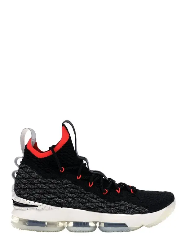 Nike Lebron 15 Sneakers - Black/sail