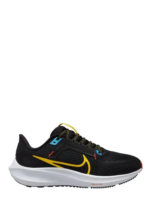 Nike Pegasus 40 Sneakers - Black/speed Yellow/dark Smoke Grey