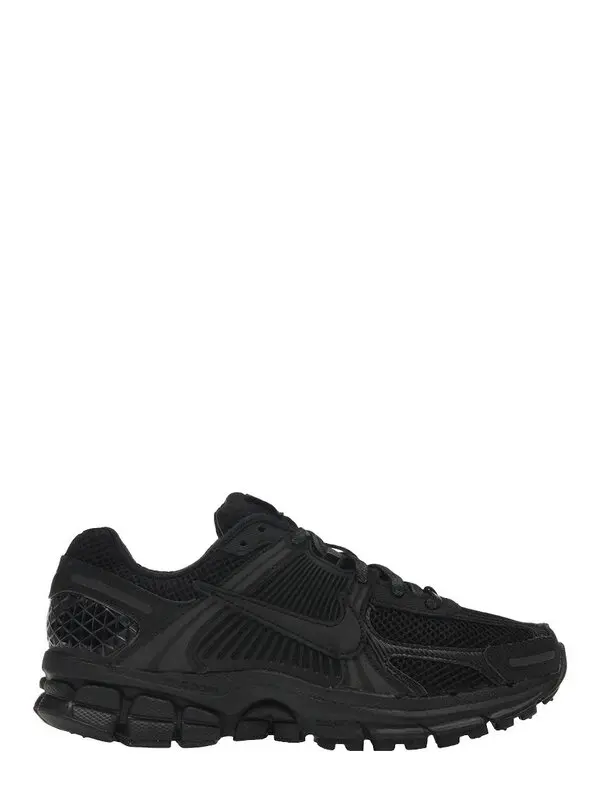 Nike Vomero Triple Sneakers - Black/white