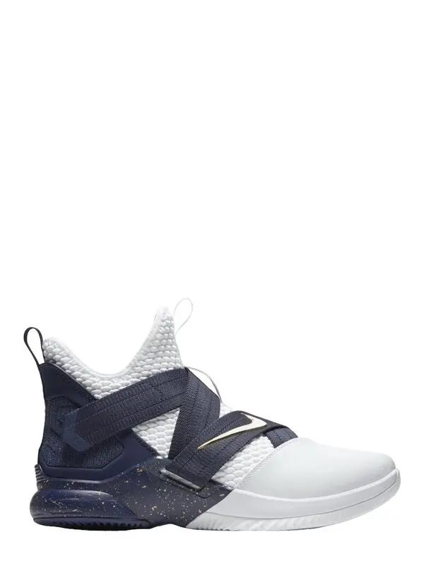 Nike Lebron Soldier Sfg Ep Witnessin Sneakers - White/midnight Navy Blue