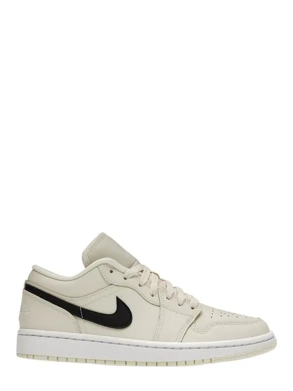 JORDAN 1 Low Sneakers - Coconut Milk/black/white