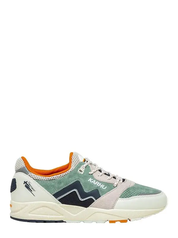 KARHU Aria 95 Sneakers - Lily White/india Ink