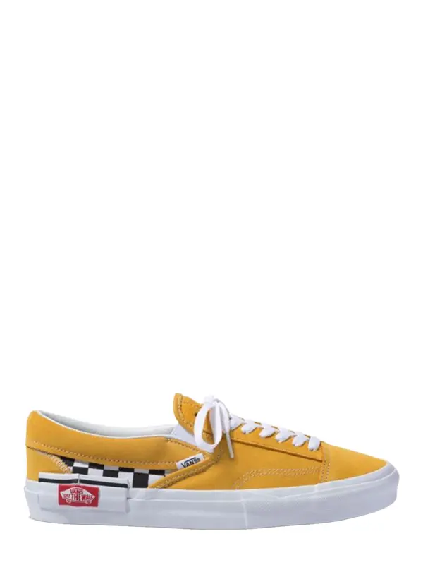 VANS Slip-on Cap Sneakers - Yolk Yellow/true White
