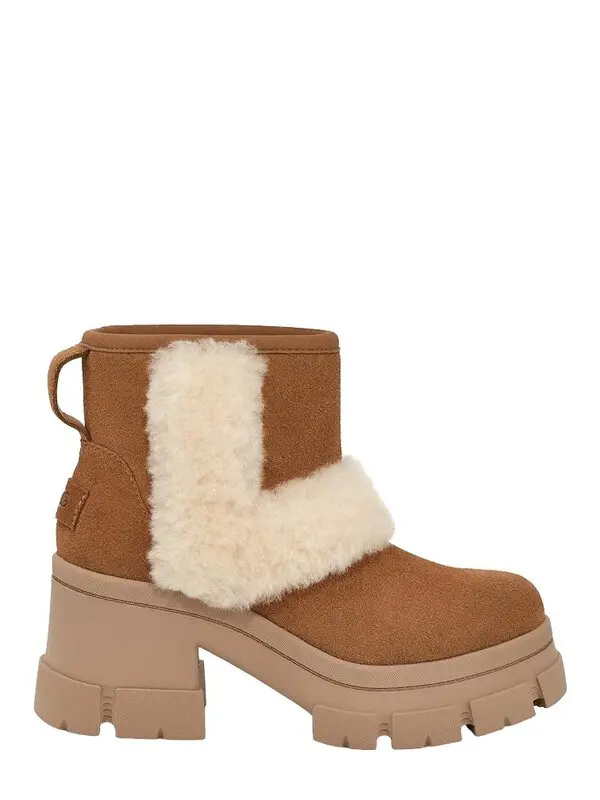 UGG Heeled Ankle Boots - Chestnut
